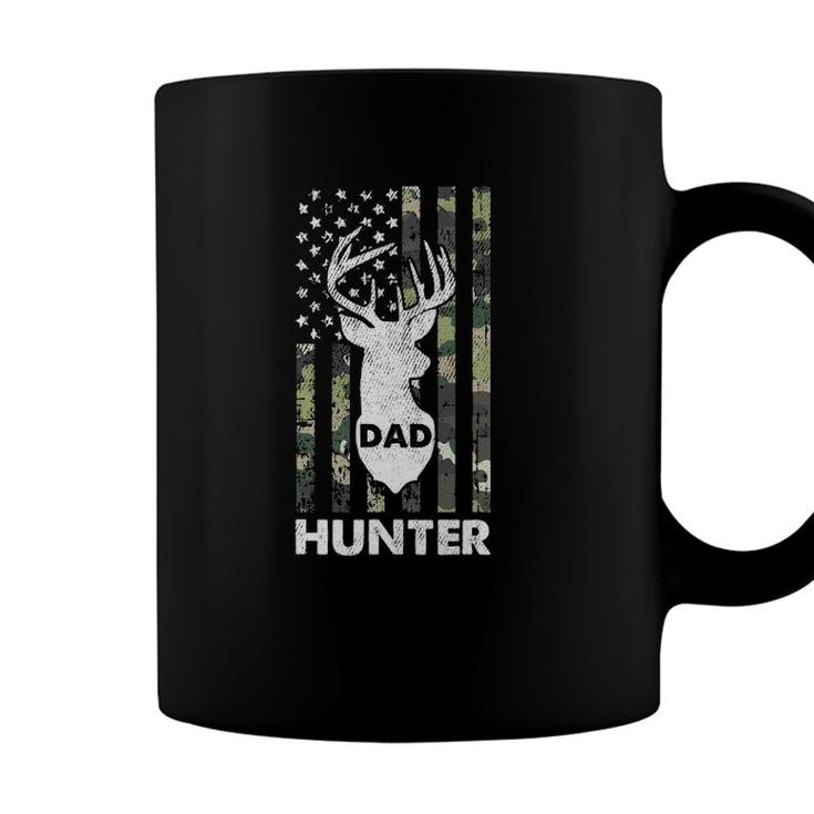 Mens Deer Hunter Dad Fathers Day Hunting American Flag Camo Papa Coffee ...